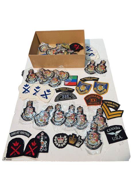 Various Vintage Military Patches And Buttons