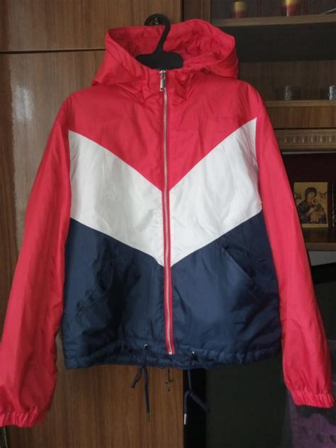 Женская куртка новая — цена 320 грн в каталоге Куртки Купить женские вещи по доступной цене на