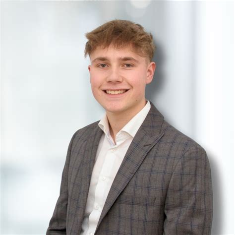 Julian Jantzen Mitarbeiter Marketing Volksbank Niederrhein Eg Xing