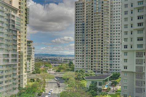 2br For Rent In South Of Market Soma Bgc Taguig