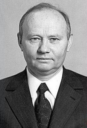 КРЮЧКОВ Владимир Александрович