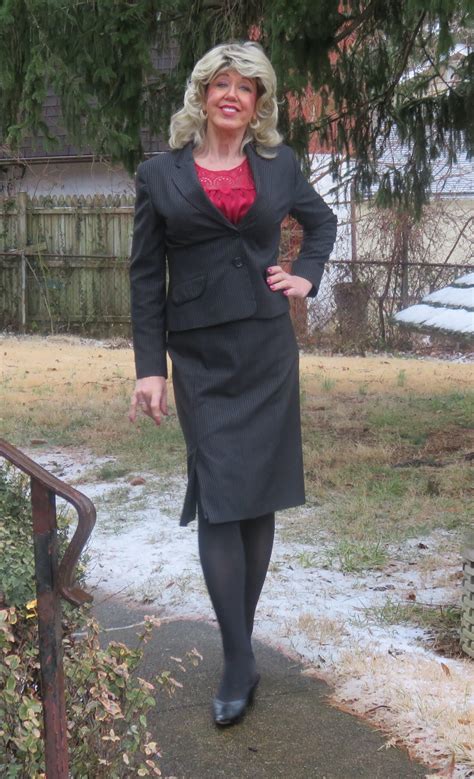 Sunday Skirt Suit Crossdresser Heaven