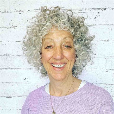 50 Head Turning Haircuts To Beautifully Flatter Women Over Age 60