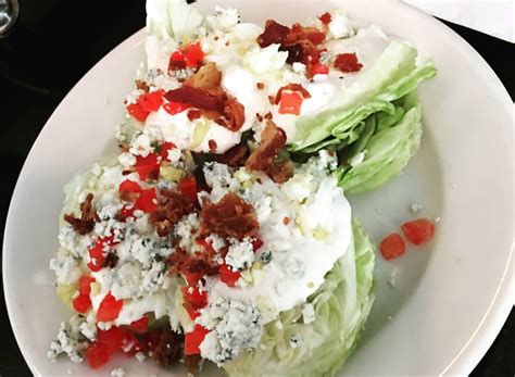 10 Restaurant Chains That Serve The Tastiest Wedge Salad
