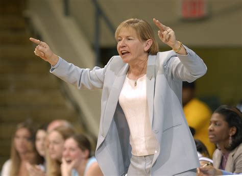 Unc Basketball Former Coach Sylvia Hatchell Charged With Misdemeanor