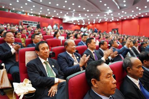 ព្រះរាជសុន្ទរកថា ព្រះករុណា ព្រះបាទ សម្តេចព្រះបរមនាថ នរោត្តម សីហមុនី ព្រះមហាក្សត្រ