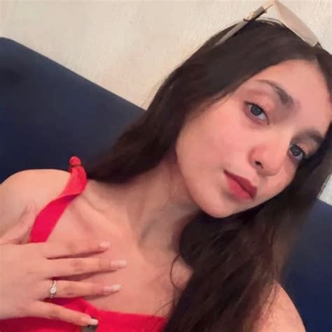 Yashvijain • Threads Say More