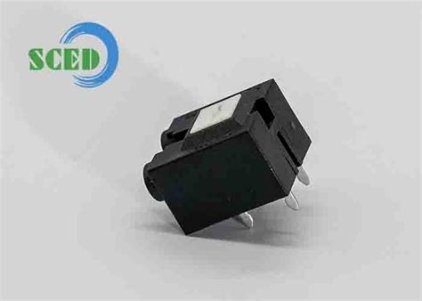 Screw Type Terminal Block For Electrical Connection Black 300v 10a Pbt