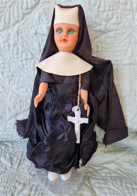 Vintage Nun Doll 8 Sleepy Eyes W White Crucifix On Stand Etsy