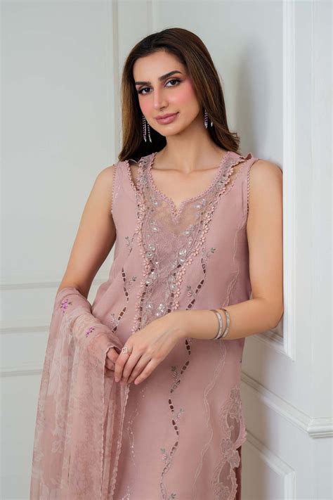 Noor Luxe Chikankari 2026 Noor By Saadia Asad