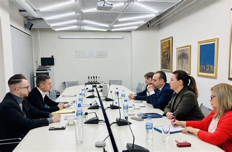 Среща с представители на Младежко Движение за права и свободи Заседания и срещи Българска