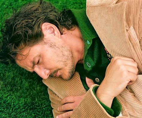 Pin By Janet On Pedro Pascal 2 Pedro Pascal Pedro Celebrity Crush