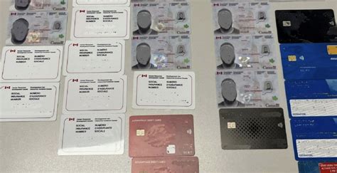 Authorities Seize Several Fake Canadian Pr And Sin Cards At The Border