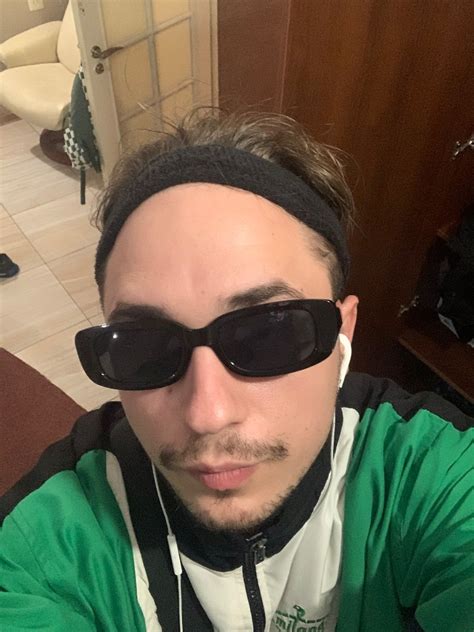 Создать мем солнцезащитные очки борода человек Картинки Meme