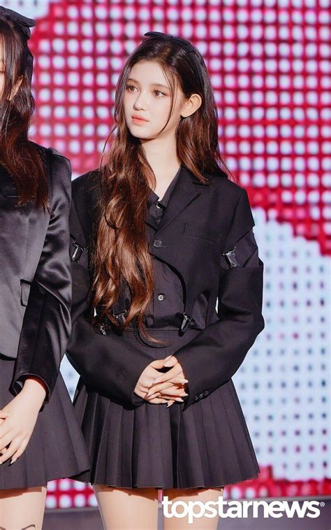 Danielle At The Korean Music Awards Rdanielle