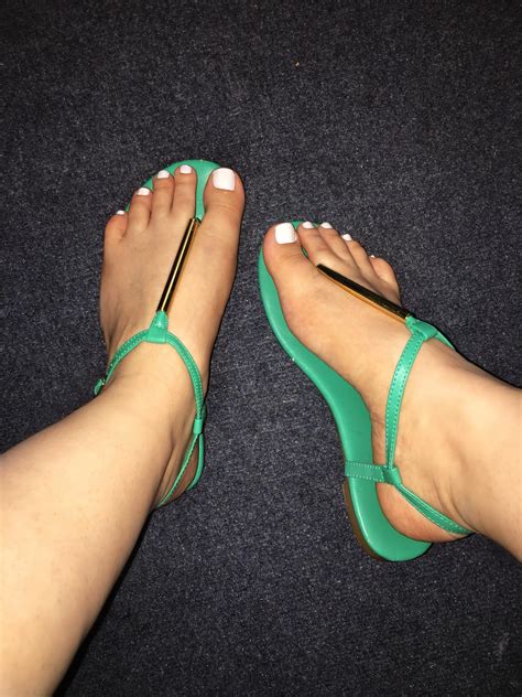 Overview For Feetfantisy Xoxo