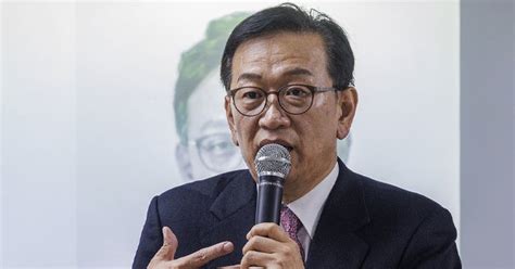 尹측 석동현 변호사 “12·3은 계엄 형식의 대국민 호소…거룩한 싸움”