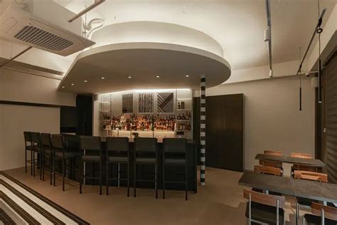 모던하고 고급스러운 25평 Bar 인테리어 강남구 신사동