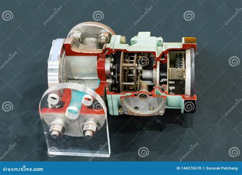 Close Up Cross Section Inside Of Pulse Flow Meter For High Accuracy Liquid Flow Rate Measuring