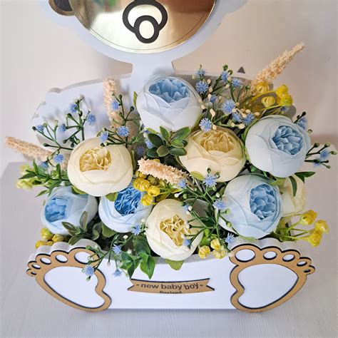 قیمت و خرید باکس گل مصنوعی مدل باکس نوزاد پسر همراه با گل پیونی