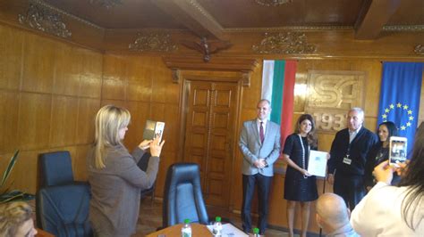 Летище София подписа нов КТД Съюз на Транспортните Синдикати в България