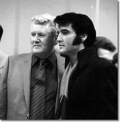Photos Elvis And Vernon Presley Press Conference Las Vegas August