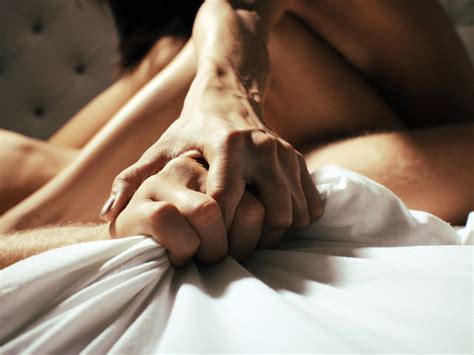 10 Songs You Need To Add To Your Sex Playlist Femina In