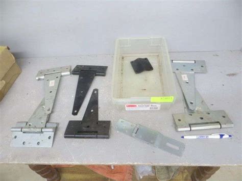 8 Strap Hinges 7 Pcs Lambrecht Auction Inc