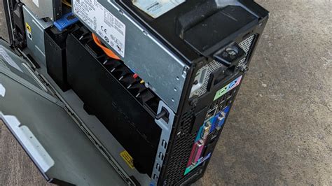 Dusting Off Dell Optiplex Sff Pc New Screwdriver