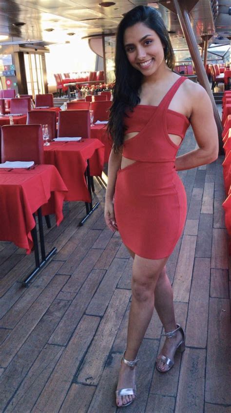 Michelle Khares Feet