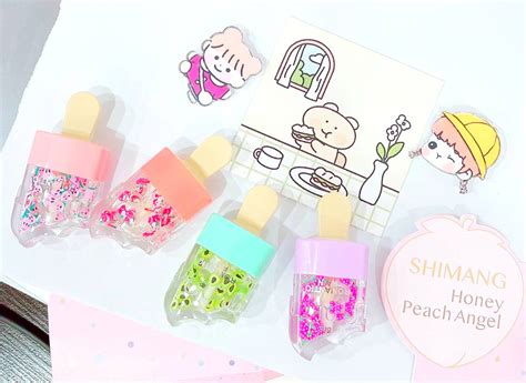 برق لب استیکر دار طرح بستی چوبی فروشگاه شاپ بانی