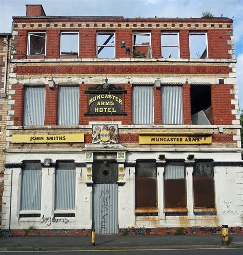 Former Pub Irlam Road Bootle © Stephen Richards Cc By Sa20