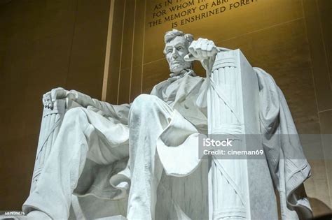 에이브러햄 링컨 링컨 기념관 워싱턴에서의 자에 앉아의 동상 건축에 대한 스톡 사진 및 기타 이미지 건축 관광 관광객 Istock