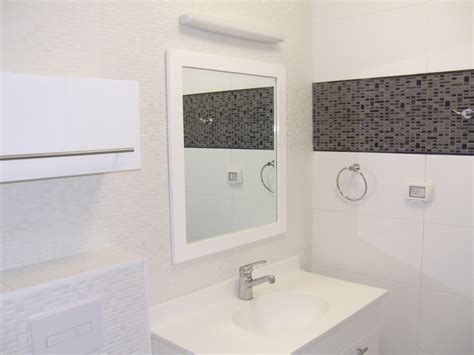 מקלחת רבקה גובר