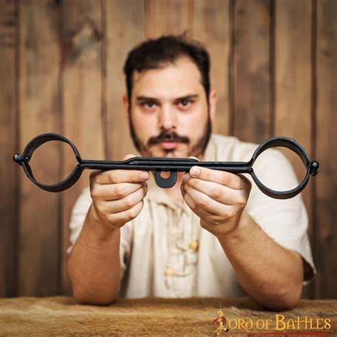 Medieval Dungeon Prisoner Forged Shackles Medieval Shop At Medieworld