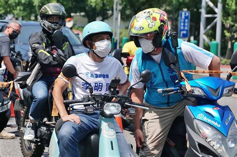 Helmet Object Detection Dataset And Pre Trained Model By Yolo