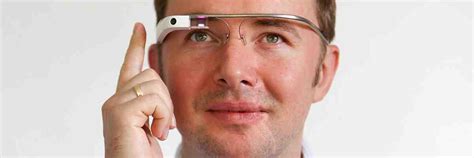 What Is The Difference Between Wearable Computing And Mobile Computing
