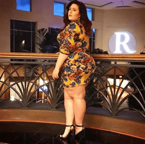 Fashionable Nightclub Outfits For Plus Size Women This Year