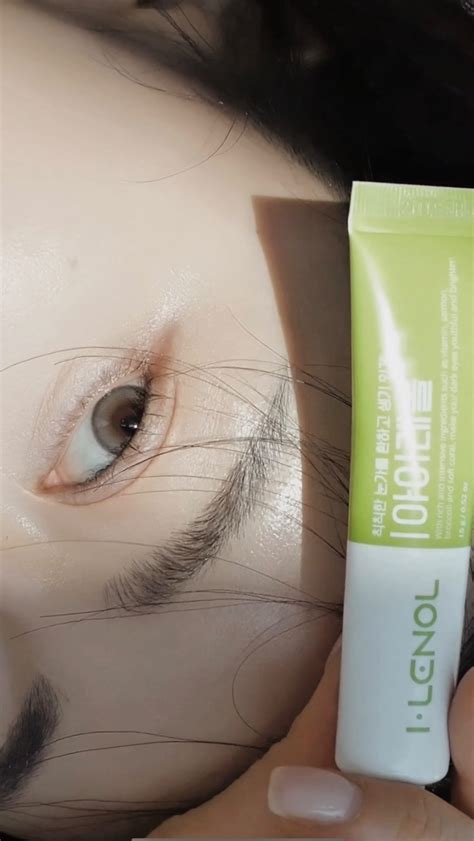 이재이freelance Model 광고 다크서클 고민 이제 아이레놀 다크서클 크림 하나로 해결하세요 올리브영 네이버 지그재그에서 5년 연속 판매 1위를 기록한