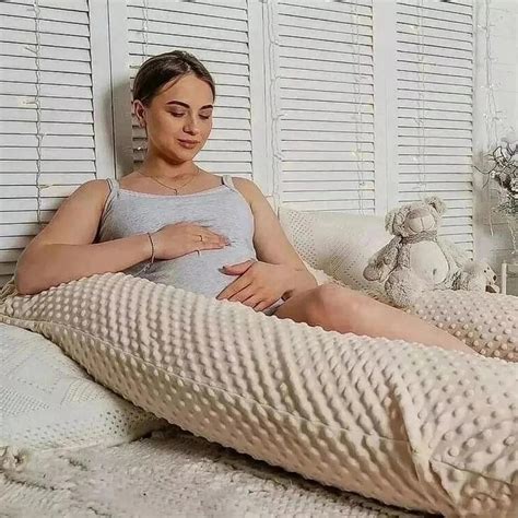 Подушки для вагітних Україна Подушка для вагітних із велюру твій комфорт у найважливіший