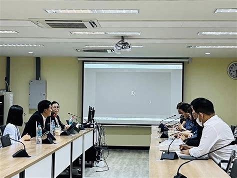 ทีมผู้บริหารบริษัท จันวาณิชย์ จำกัด เข้าร่วมหารือกับคณบดีและผู้บริหาร สำนักวิชาสาธารณสุขศาสตร์