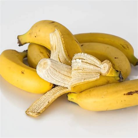바나나 싱싱하고 오래 보관하는 방법 2가지