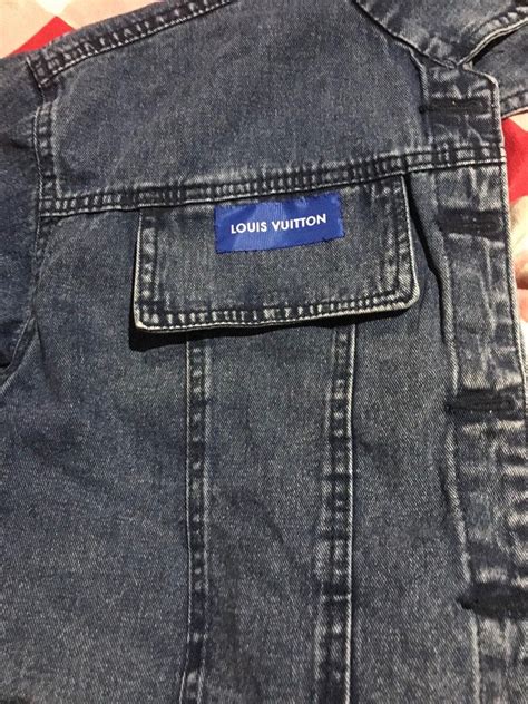 Snoopy Sequin Back Fesyen Wanita Pakaian Wanita Atasan Di Carousell