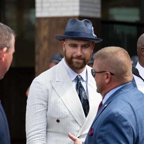 📷 More Pic Of Travis Rtntupdates