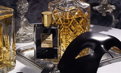 8 Best Coffee Perfume Any Tired Person Will Love in 2025 | FashionBeans