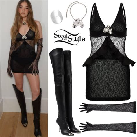 Hailee Steinfeld White Mini Dress And Sandals Steal Her Style