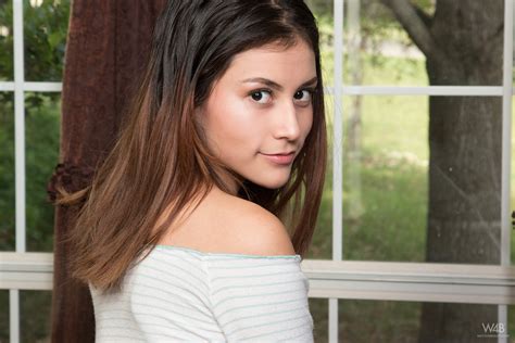 Amelia Pearl Pictures 23 Images