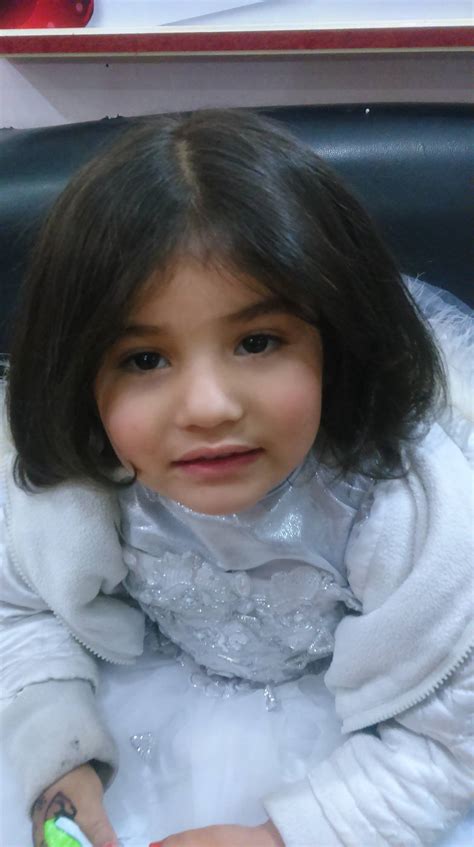 محبوبة ماما وبابا لانا