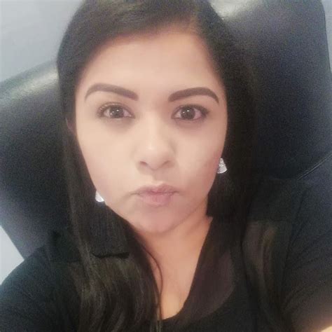 Claudia Gallegos Youtube