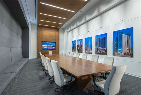 conference tables and spaces roomi group